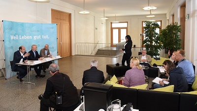 "Wir buchstabieren Gesundheit neu" – lie:zeit online