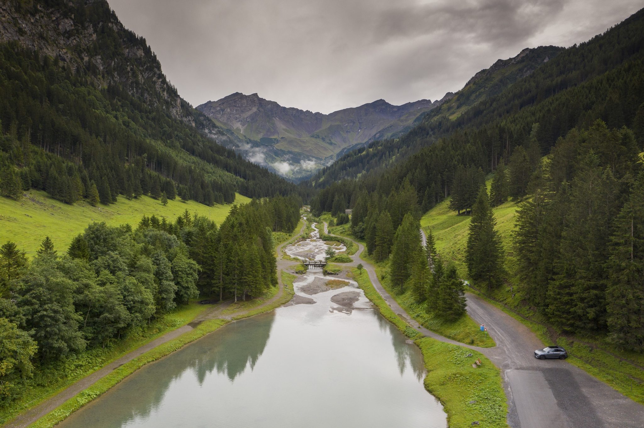 Der Stausee Steg ist Nummer 1 der besten Orte zum Angeln im Deutschen ...