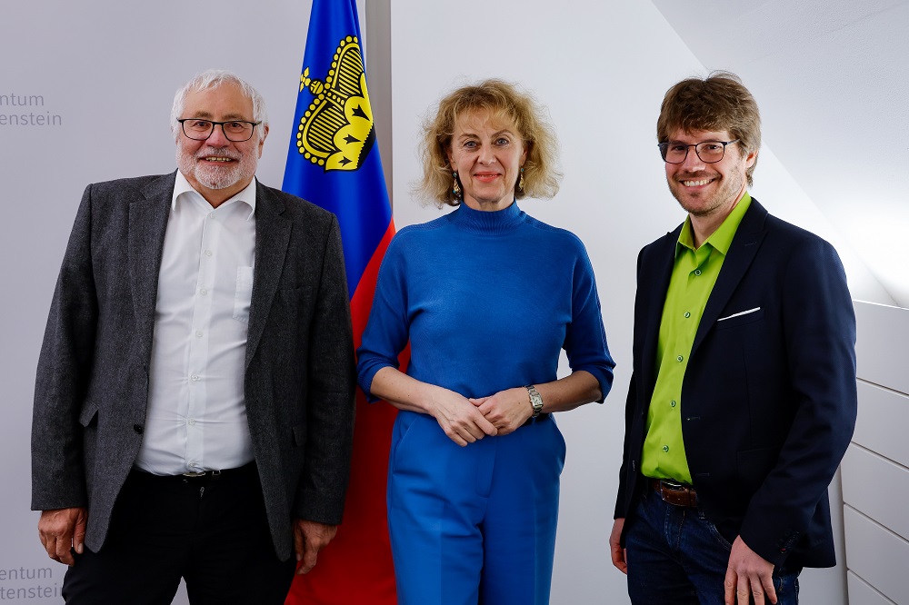 Meilenstein für den öffentlichen Verkehr – lie:zeit online